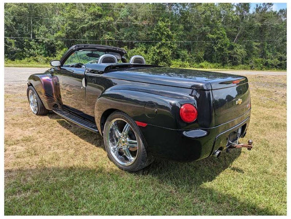 2003-2006 Chevrolet SSR Pickup Truck Steering Column Surround Bezel Tr