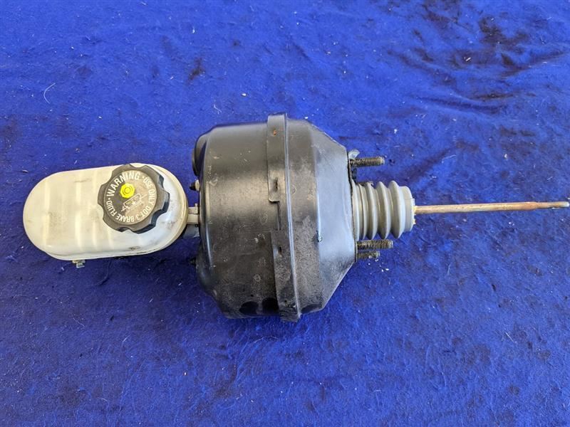 1997-2004 Chevrolet Corvette Z06 FRC C5 Brake Booster Power Master Cyl ...
