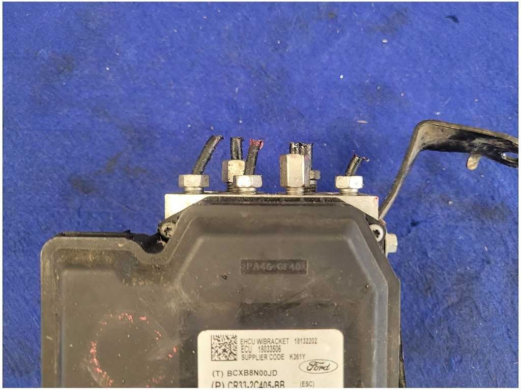 2011-2012 Ford Mustang GT500 SVT ABS Anti-Lock Brake Module Pump M/T 2 ...