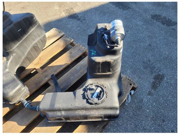 2014 Audi R8 V10 Coupe Fuel Gas Tank Left Right 2136