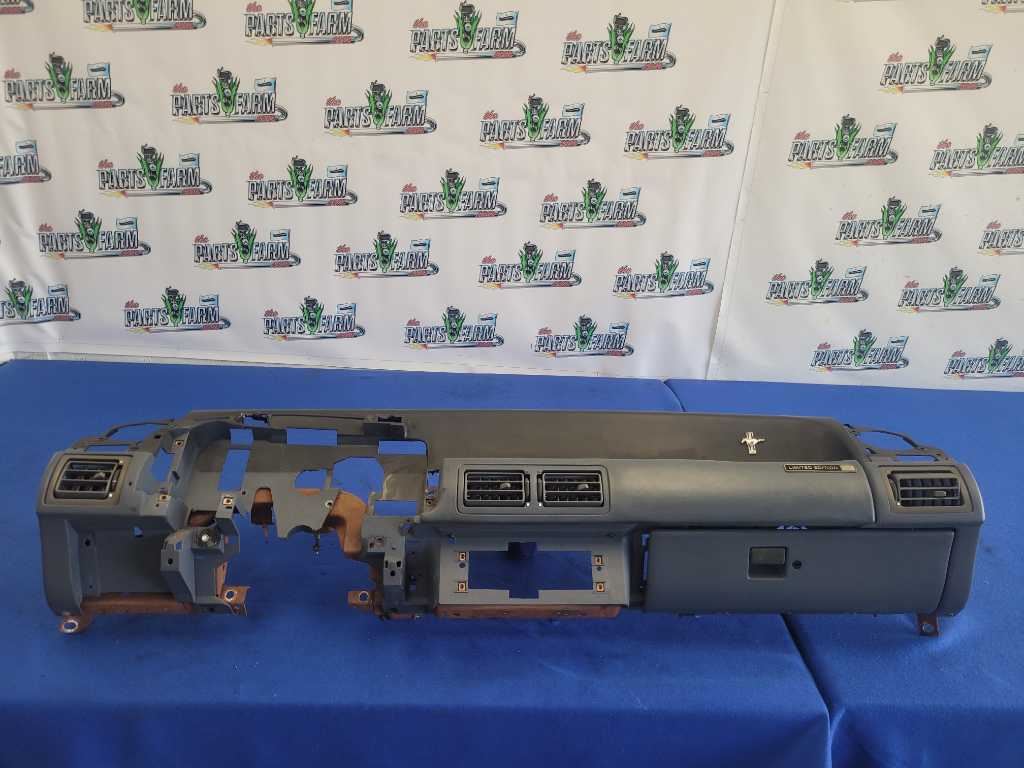 1990 Ford Mustang GT Mclaren Convertible Front Dashboard Panel Dash Fr