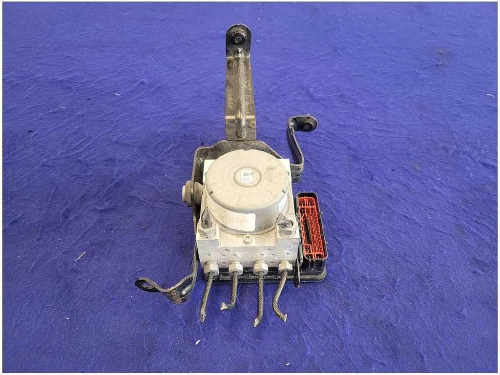 2018 Ford Mustang EcoBoost S550 ABS Anti-Lock Brake Module Pump 2693 ...